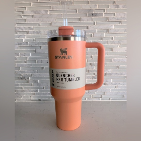 Stanley | Dining | Stanley Quencher H2 Tumbler Coral | Poshmark